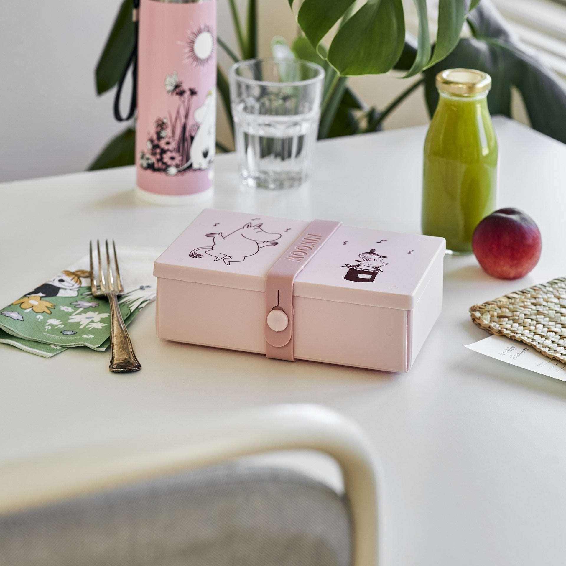 The Moomins Lunch Box 01, rectangular, delicate pink